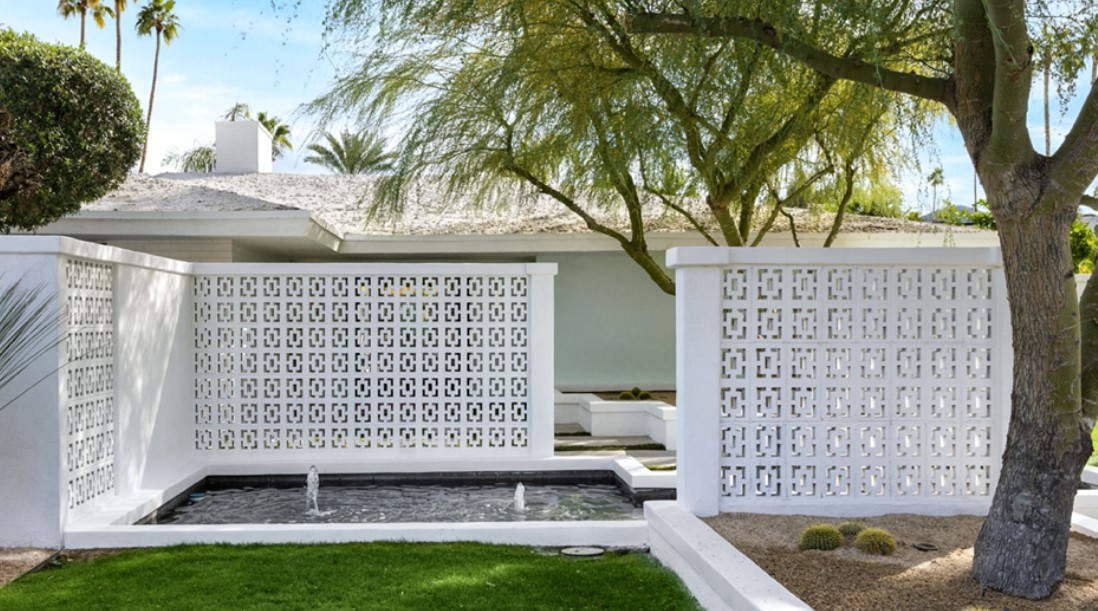 Menyulap Tampilan Eksterior Rumah dengan Pagar Tembok Roster Minimalis ...